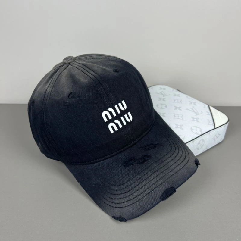 Brand-original Miu Miu Caps