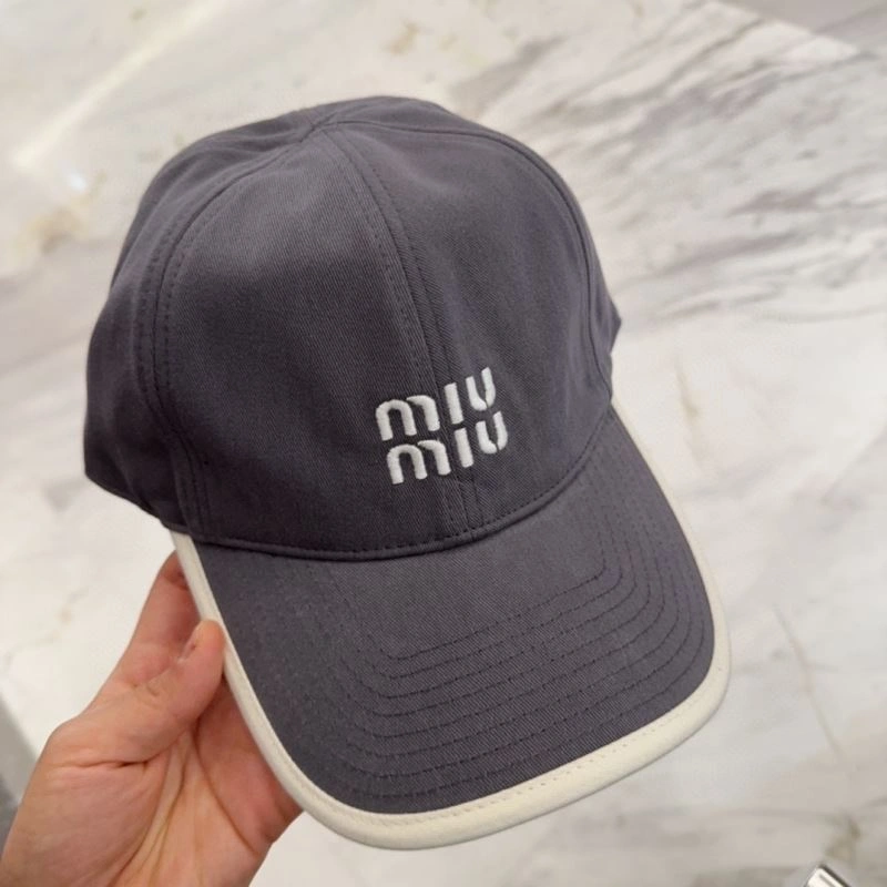Top match Miu Miu Caps