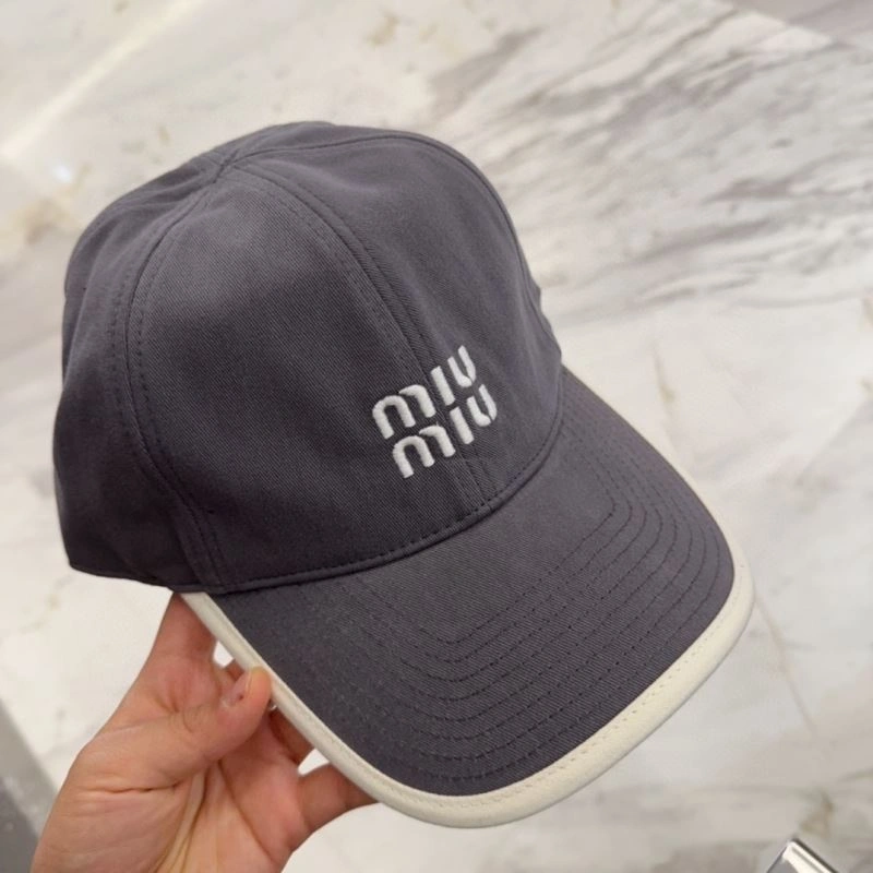 Top match Miu Miu Caps