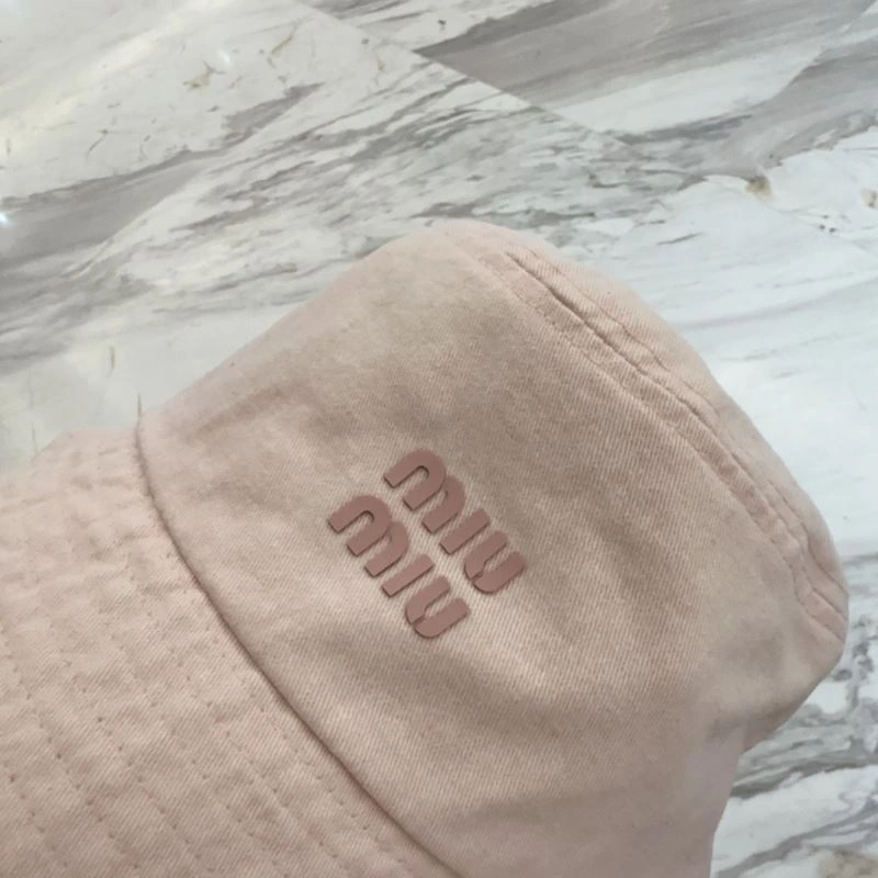 Exact replica Miu Miu Caps