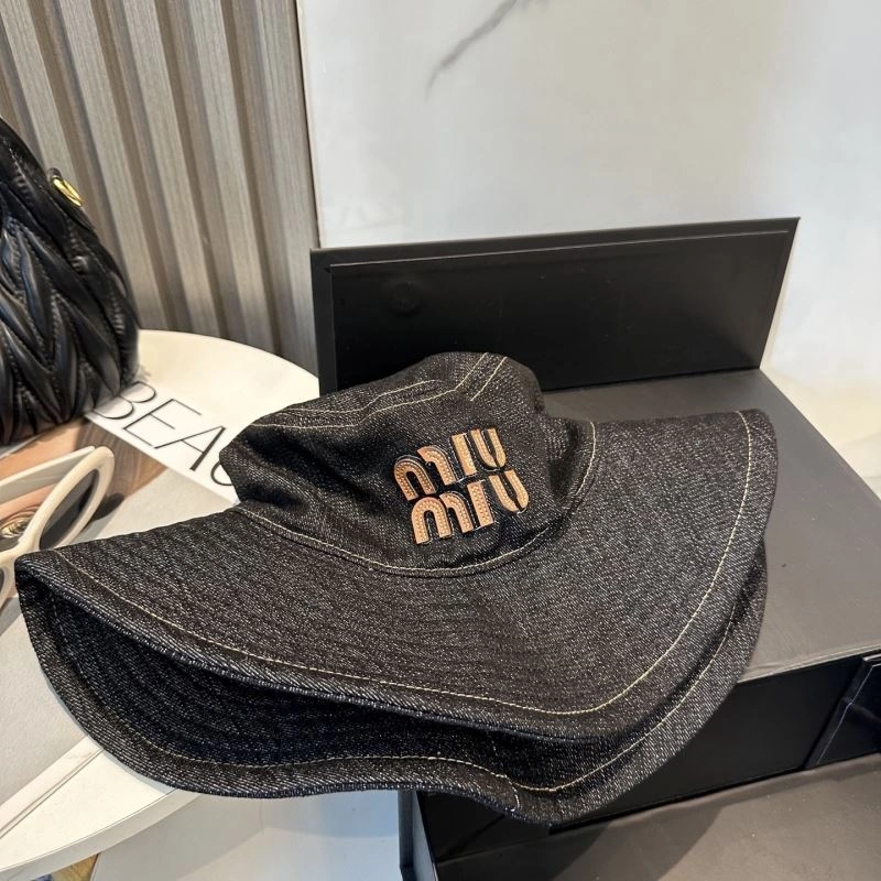 Exact replica Miu Miu Caps