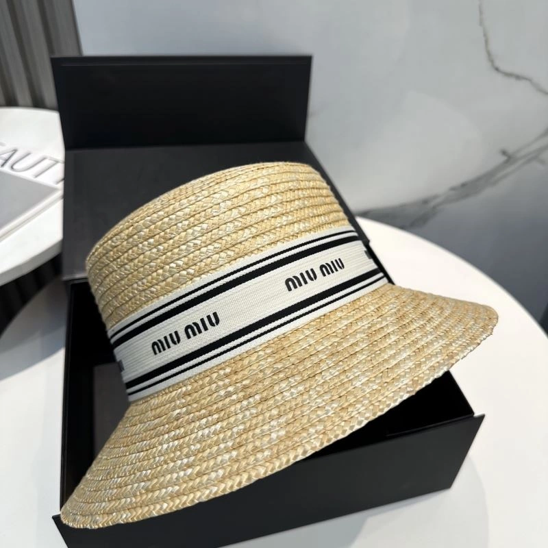 Top match Miu Miu Caps