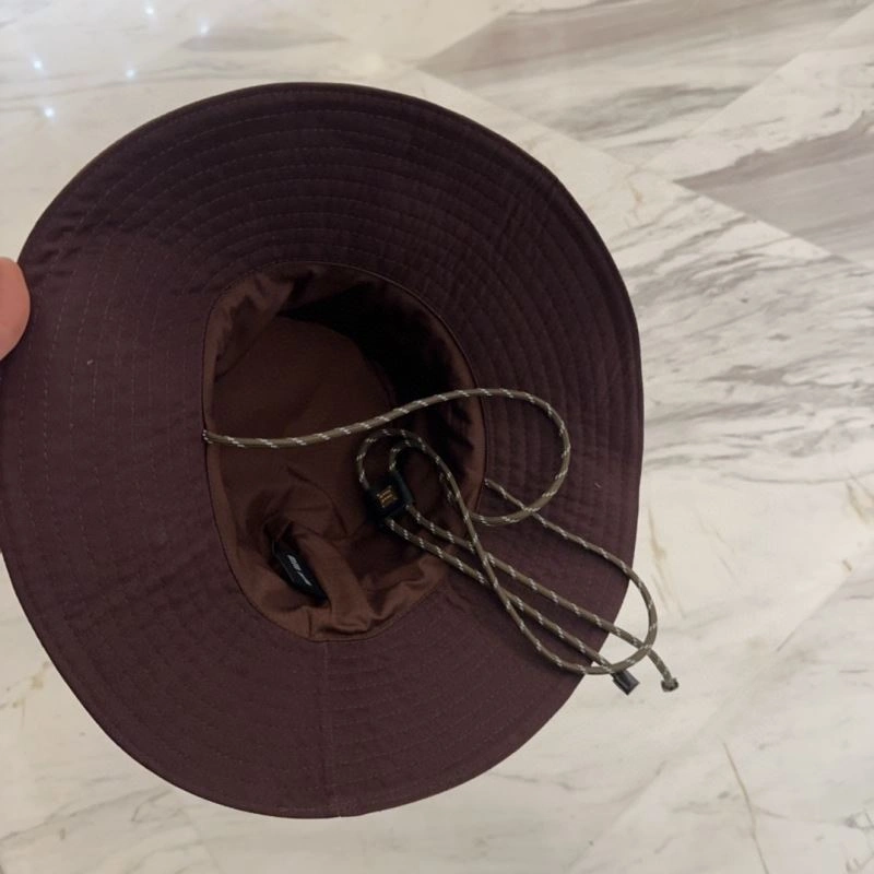 Low-cost Miu Miu Caps