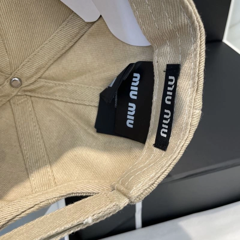 Brand-original Miu Miu Caps