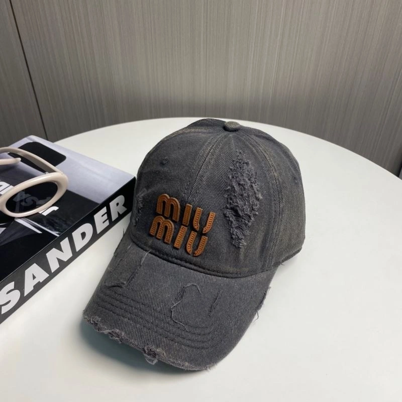 Brand-original Miu Miu Caps