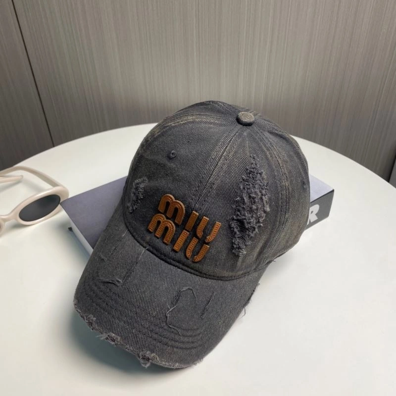 Brand-original Miu Miu Caps