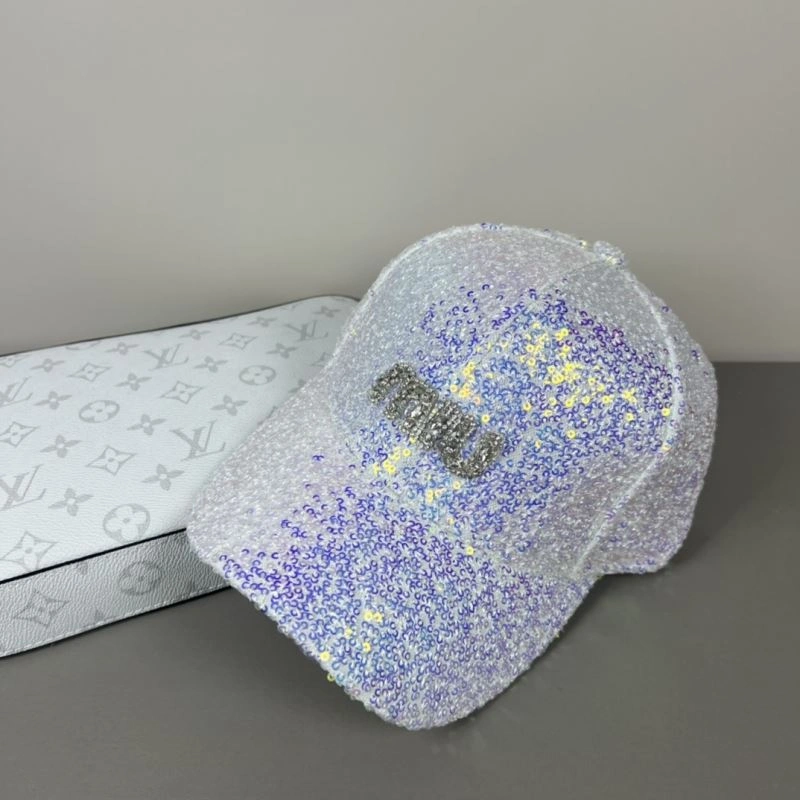 Accurate model Miu Miu Caps