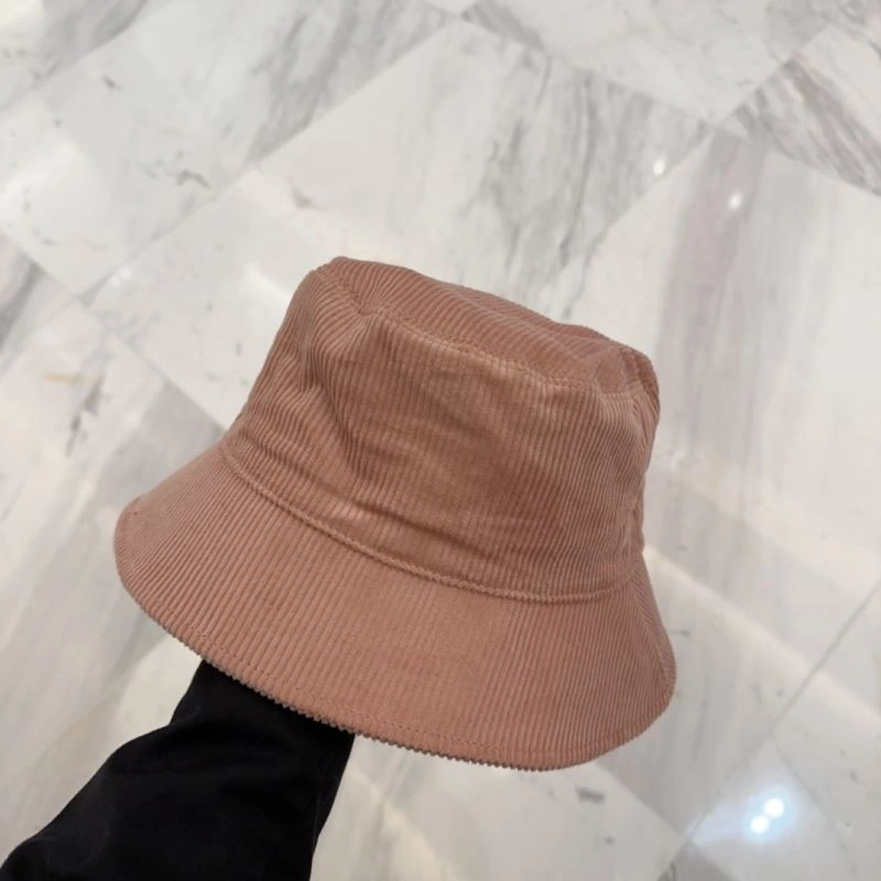 Exact replica Miu Miu Caps