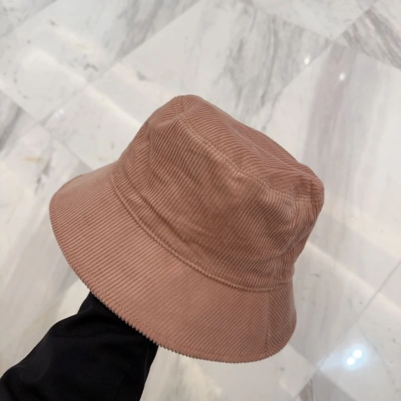 Exact replica Miu Miu Caps