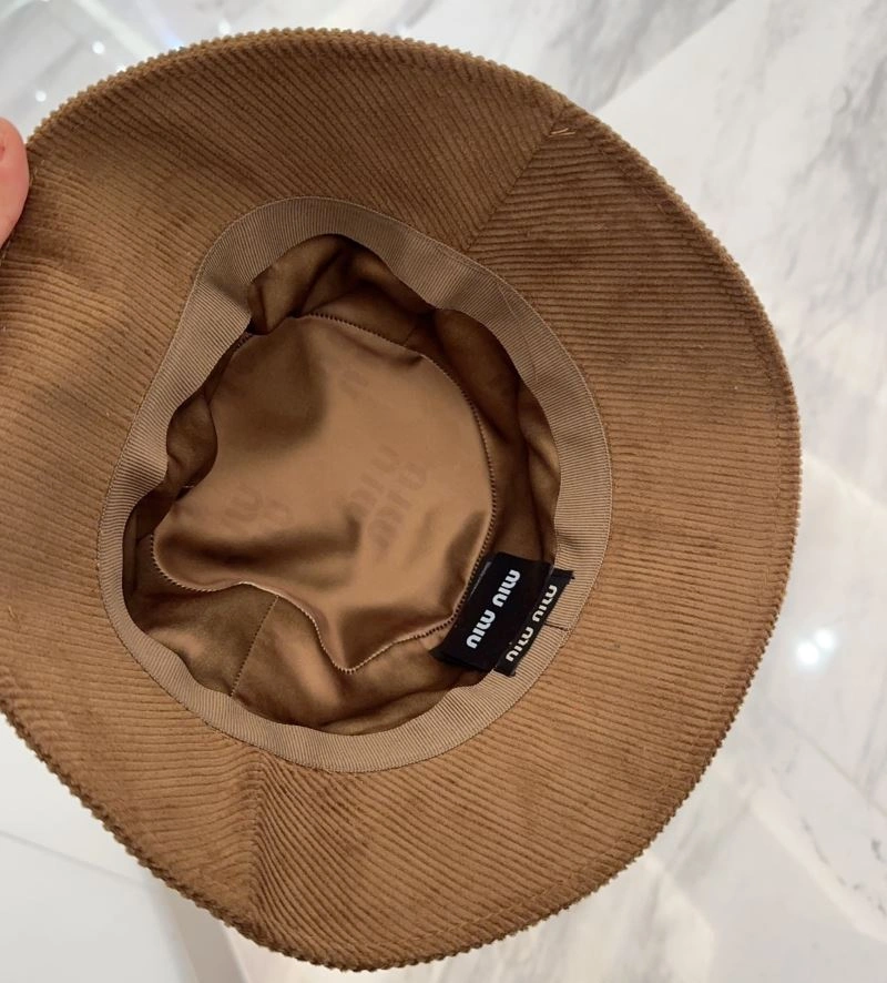 Mirror quality Miu Miu Caps