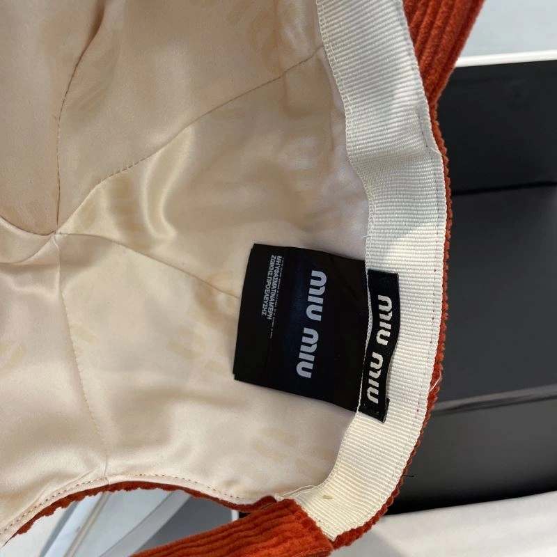 Mirror quality Miu Miu Caps