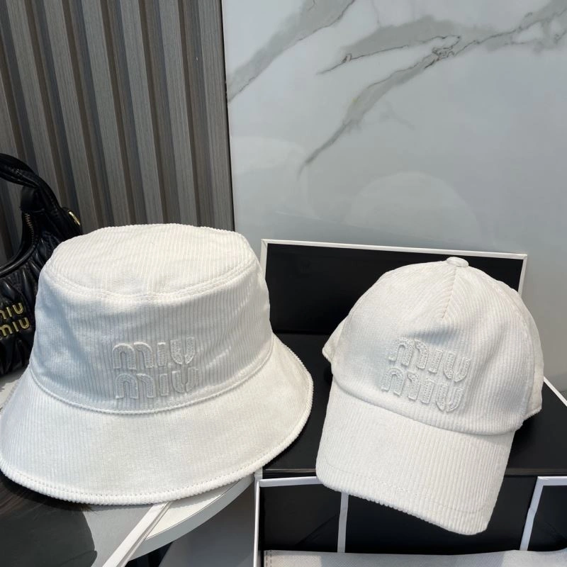 Brand-original Miu Miu Caps