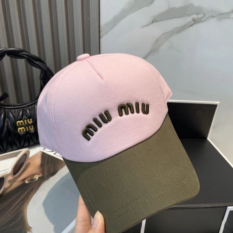 Accurate model Miu Miu Caps