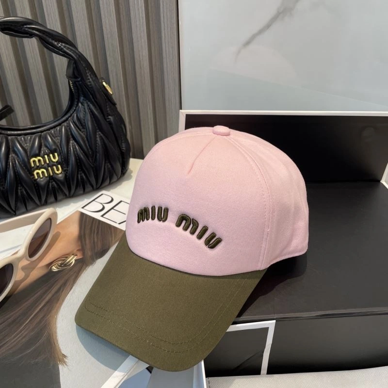 Accurate model Miu Miu Caps
