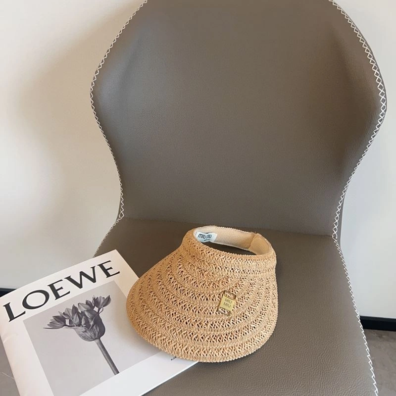 Top match Miu Miu Caps