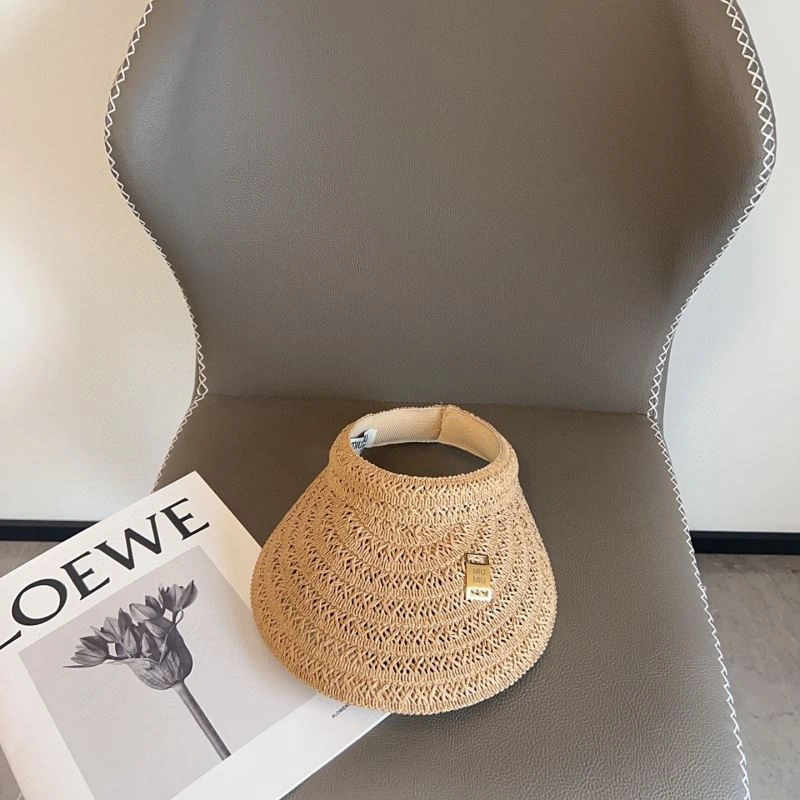 Top match Miu Miu Caps