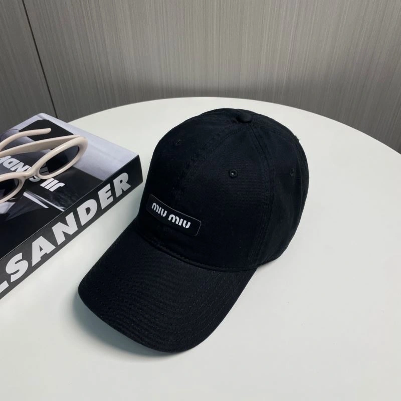 Top mirror Miu Miu Caps