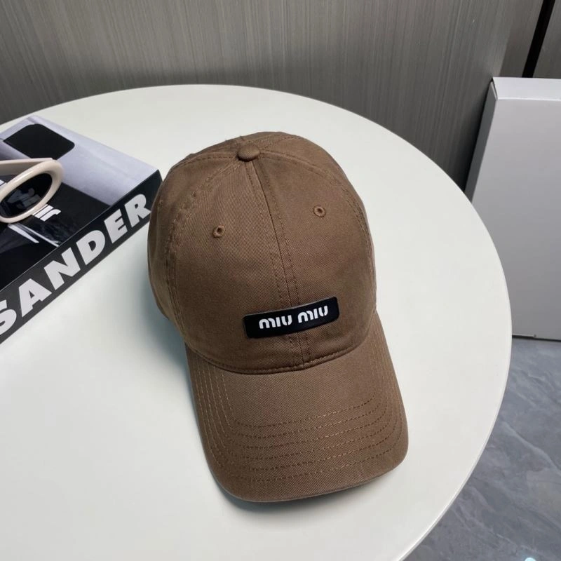 Top mirror Miu Miu Caps
