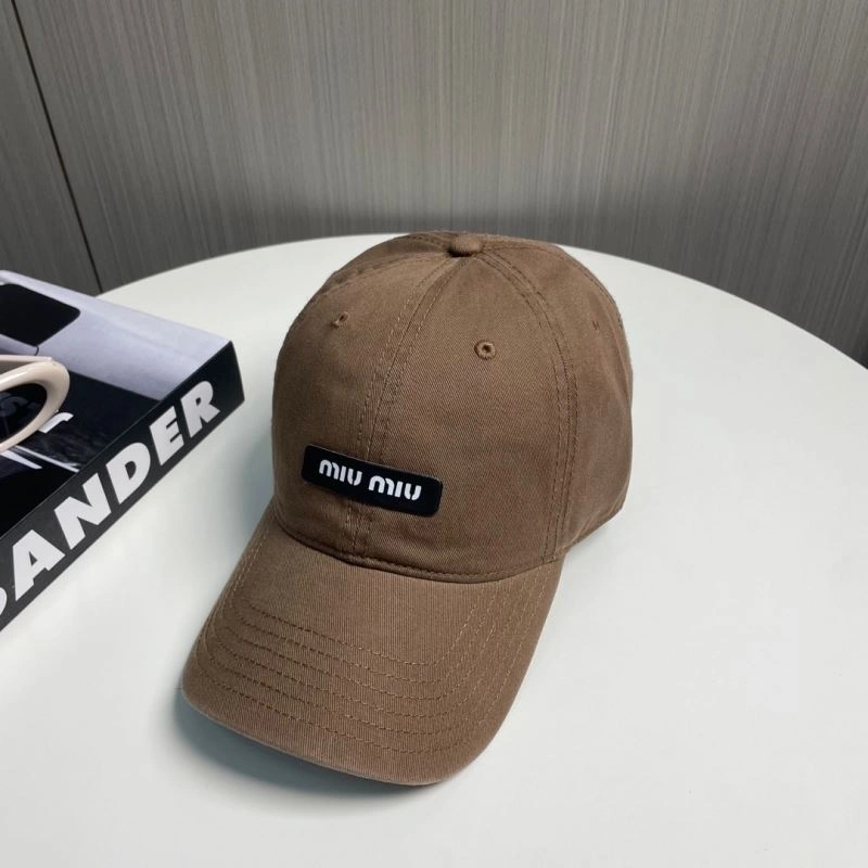 Top mirror Miu Miu Caps