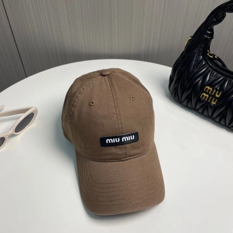 Top mirror Miu Miu Caps