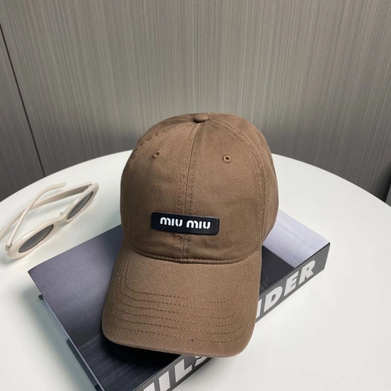 Top mirror Miu Miu Caps