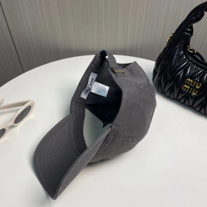 Exact replica Miu Miu Caps
