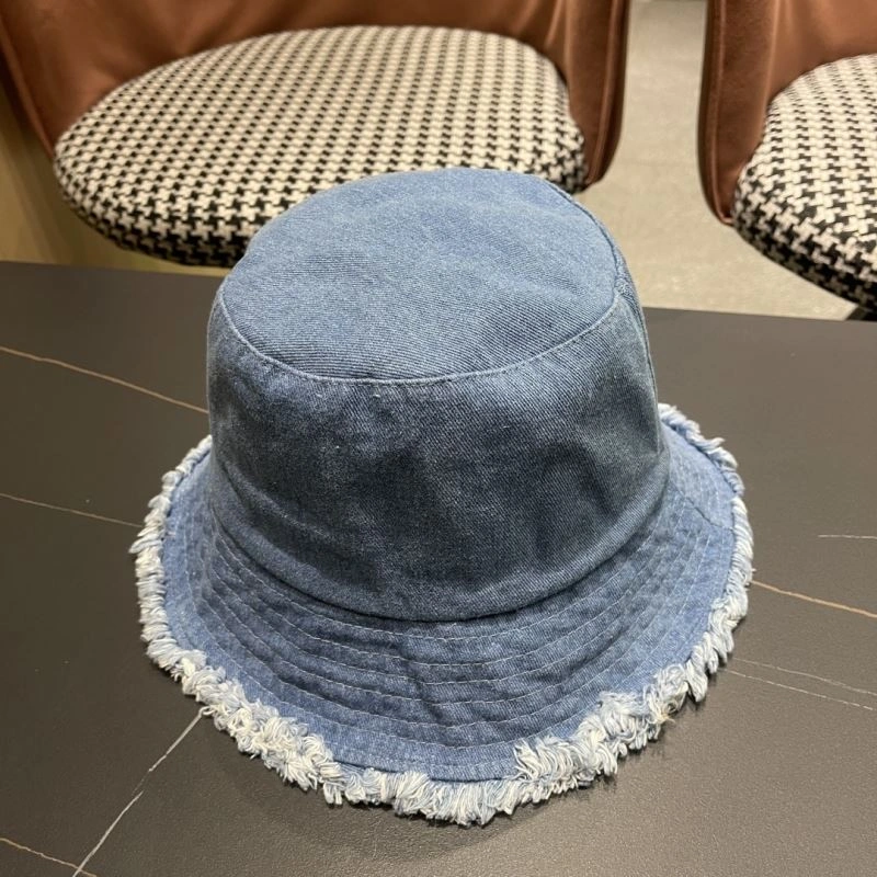 Brand-original Miu Miu Caps