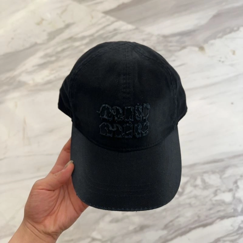 Miu Miu Caps