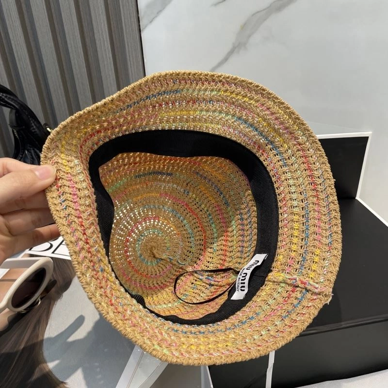 Top mirror Miu Miu Caps