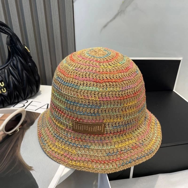 Top mirror Miu Miu Caps