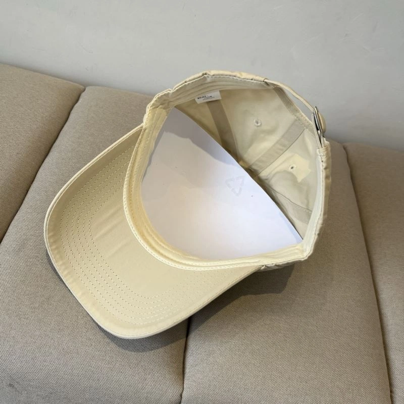High accuracy Miu Miu Caps