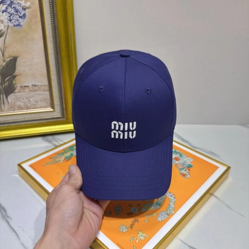 Top match Miu Miu Caps