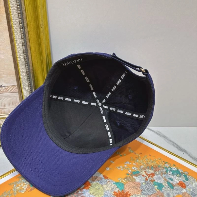 Top match Miu Miu Caps