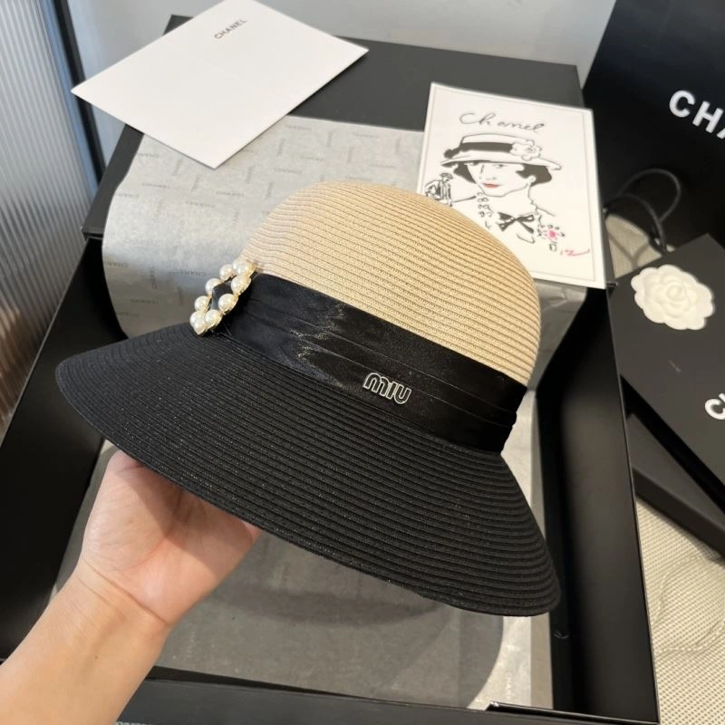 Exact replica Miu Miu Caps