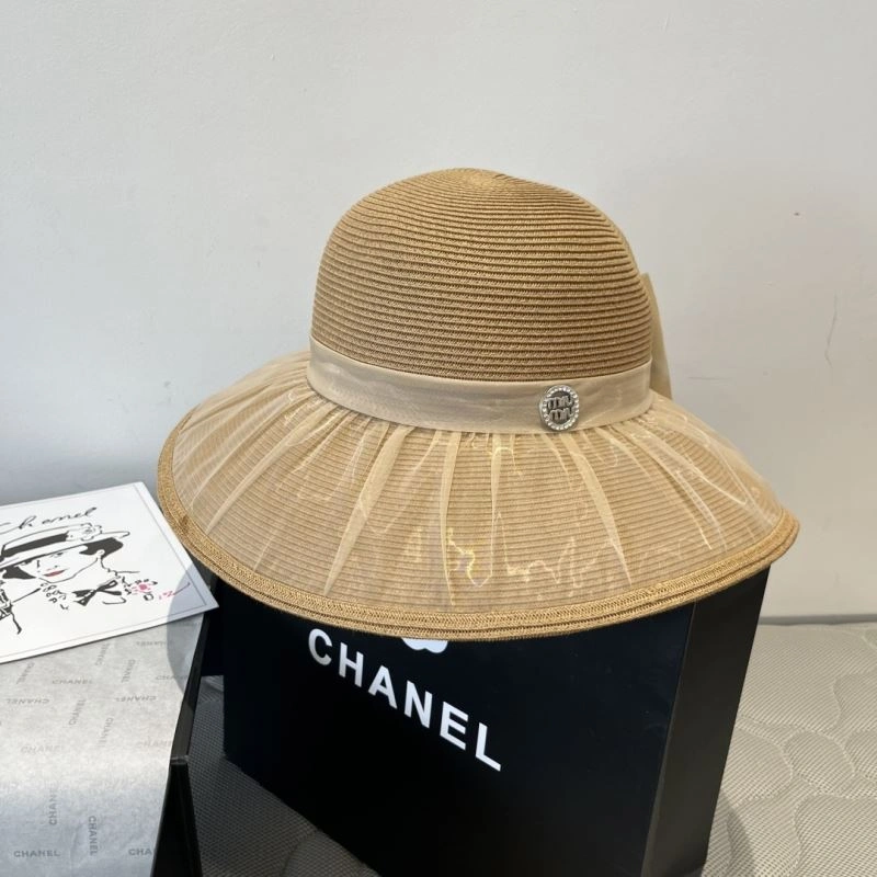 Top mirror Miu Miu Caps