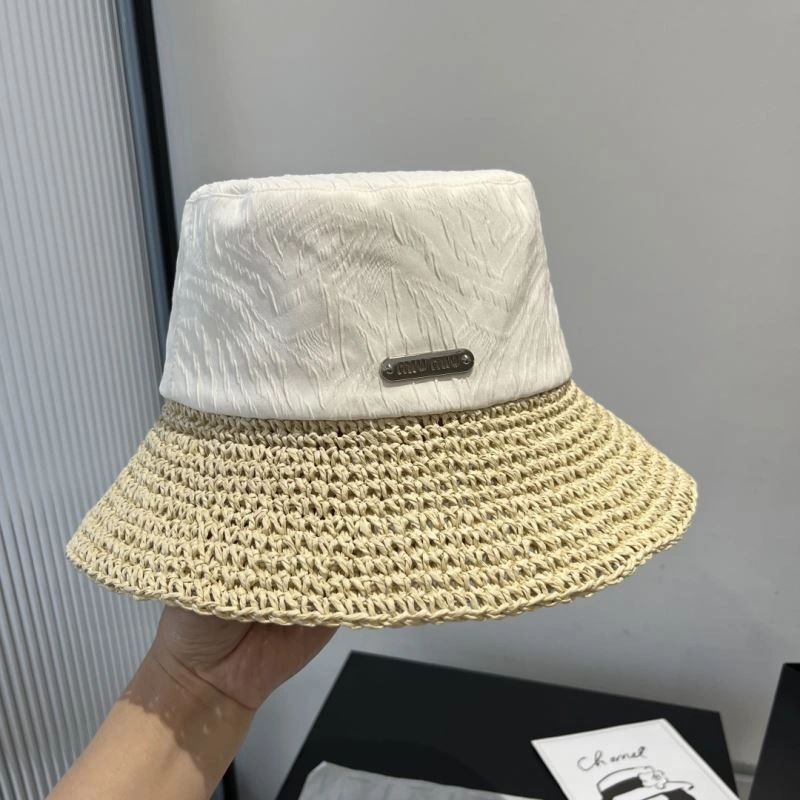 Top match Miu Miu Caps