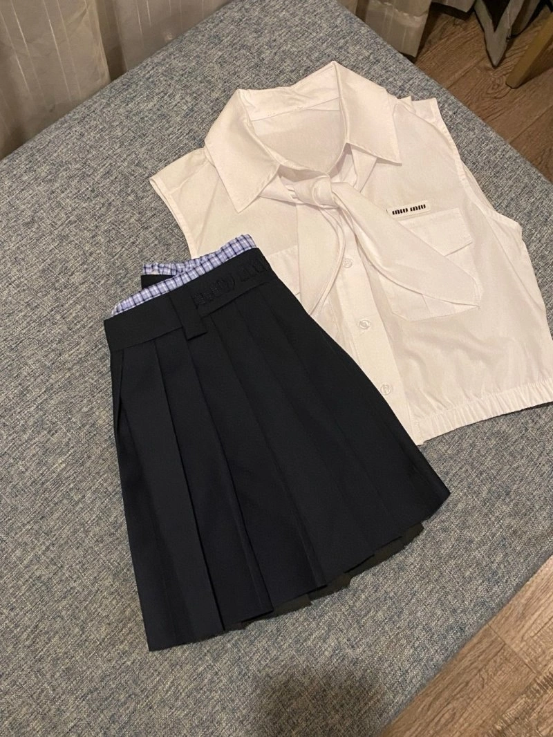 Mirror quality Miu Miu Dress Suits