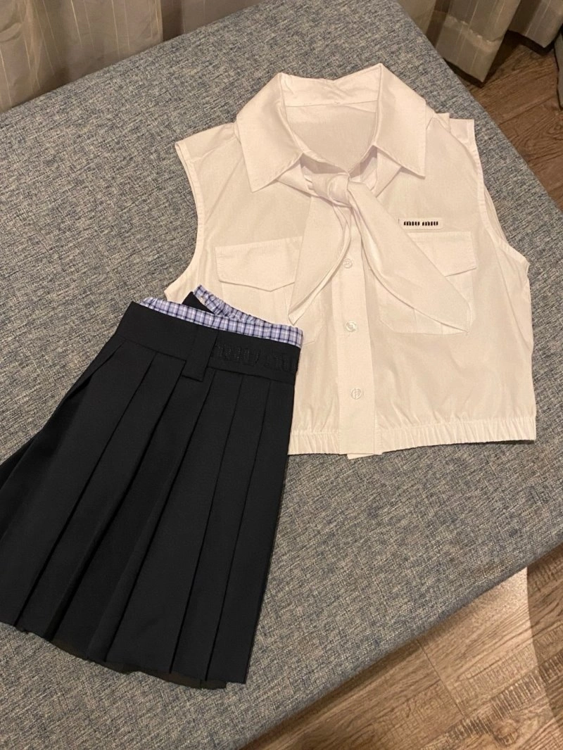 Mirror quality Miu Miu Dress Suits