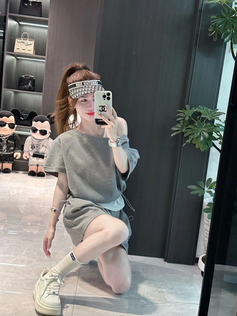 1:1 copy Miu Miu Dress Suits