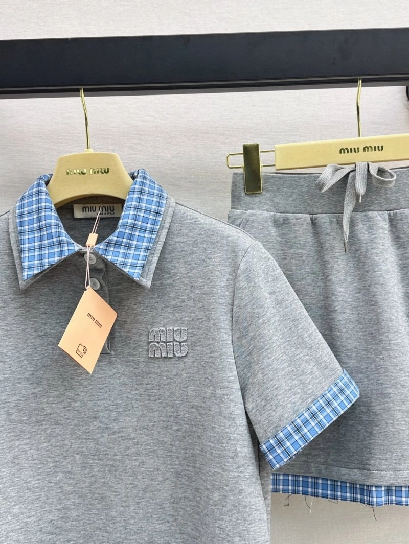 Low-cost Miu Miu Dress Suits