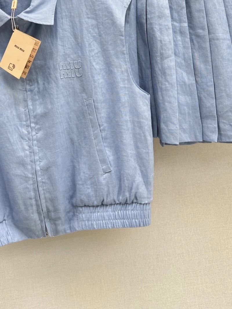 Low-cost Miu Miu Dress Suits