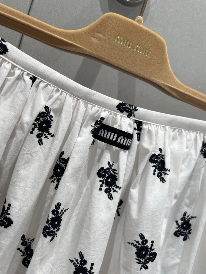 Accurate model Miu Miu Dress