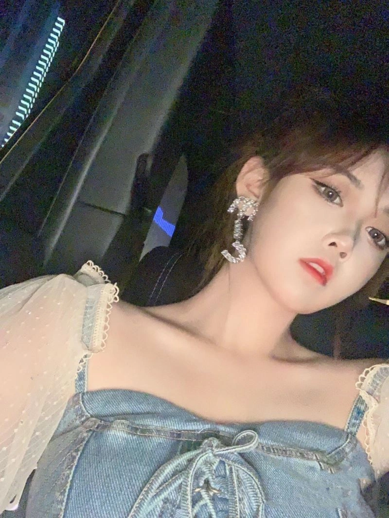 High fidelity Miu Miu Earrings