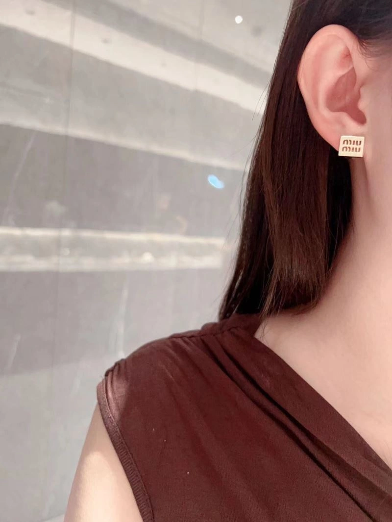 1:1 copy Miu Miu Earrings