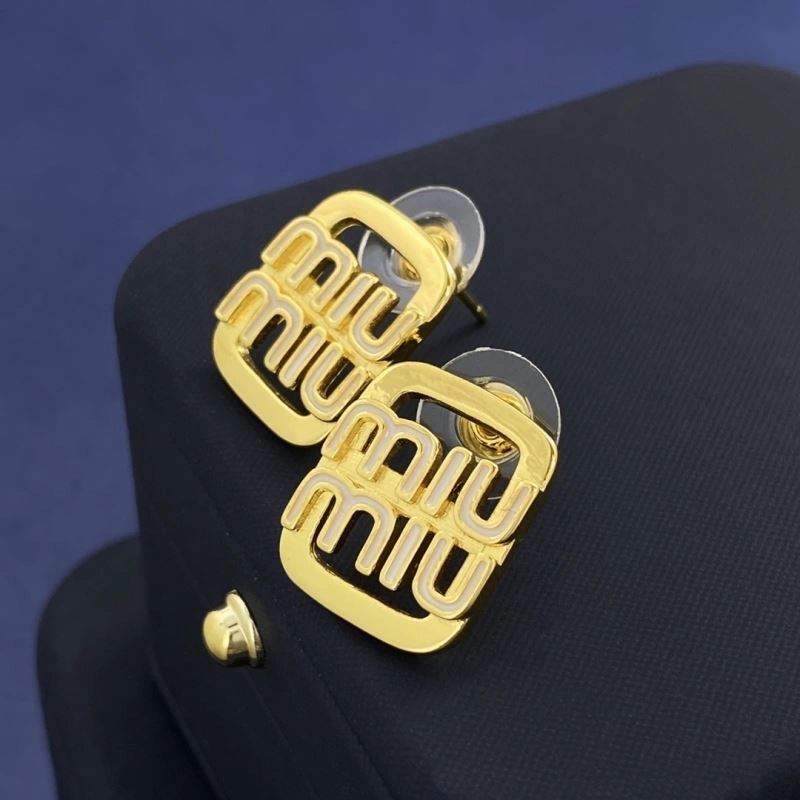 High fidelity Miu Miu Earrings