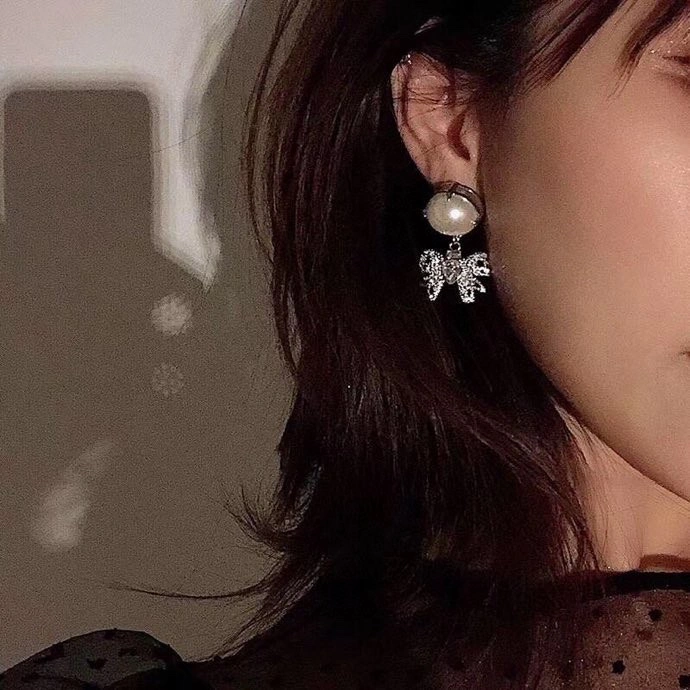 Accurate model Miu Miu Earrings
