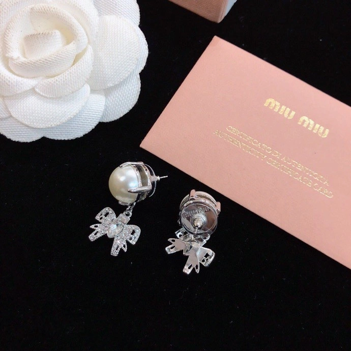 Accurate model Miu Miu Earrings