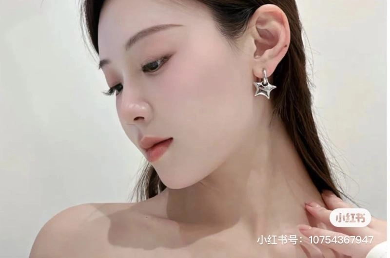Top match Miu Miu Earrings