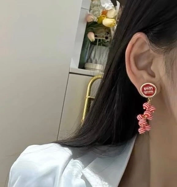 High fidelity Miu Miu Earrings