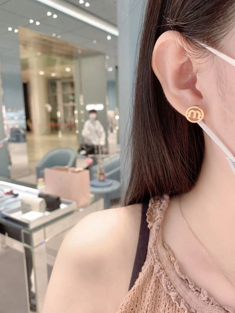 High fidelity Miu Miu Earrings